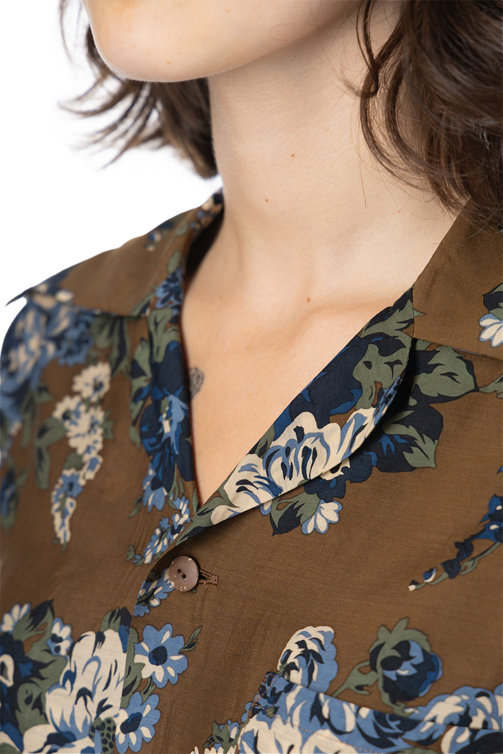 Kapital | Silk Rayon CHAMPETRE MARIA WRANGLE Collar Aloha Kapital | Silk Rayon CHAMPETRE MARIA WRANGLE Collar Aloha