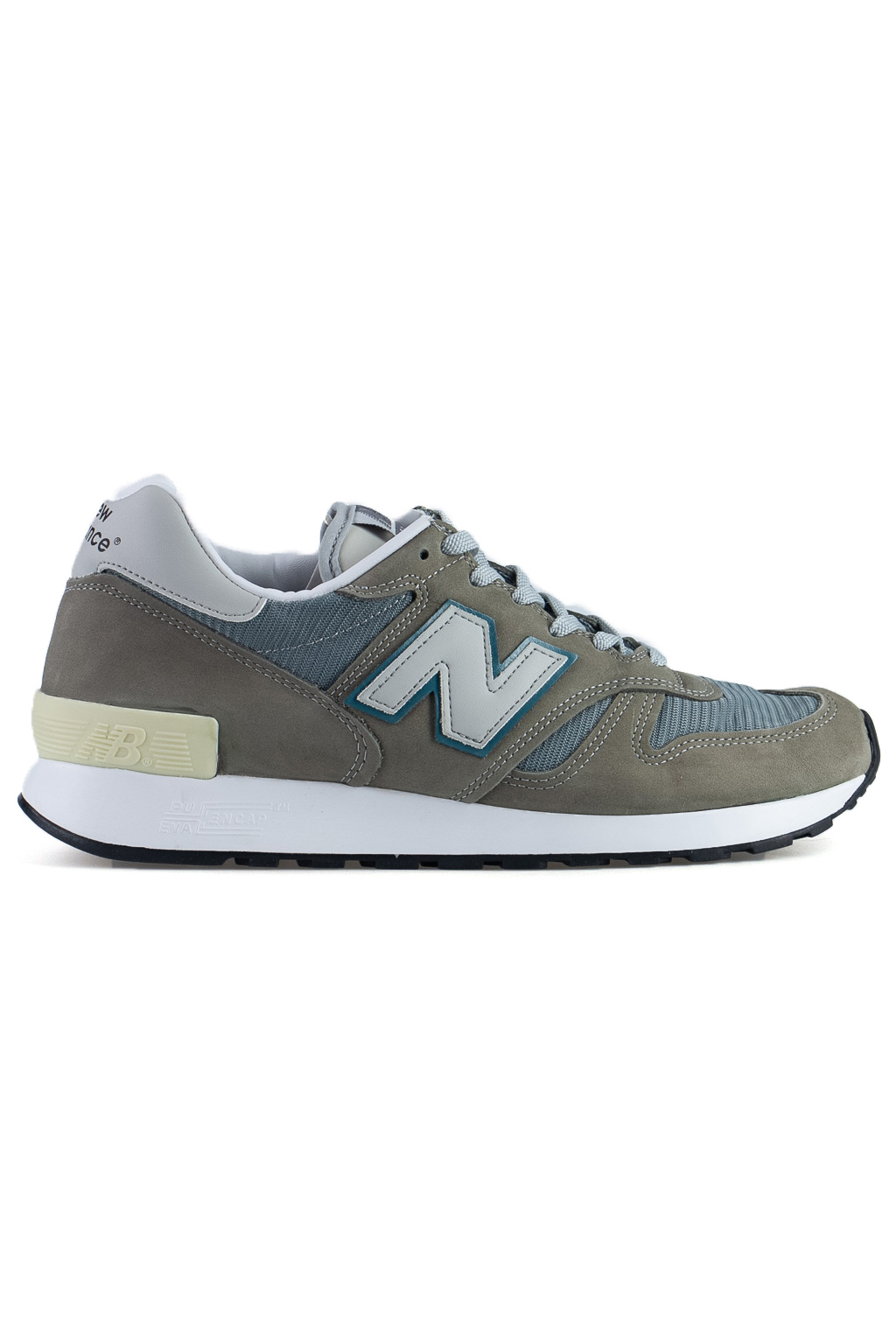 BlueButtonShop - New Balance - MEN