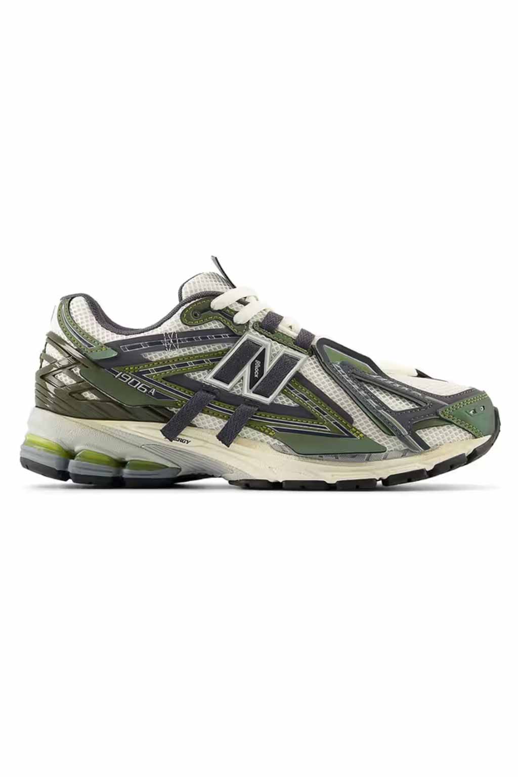 New Balance | MEN | Blue Button Shop