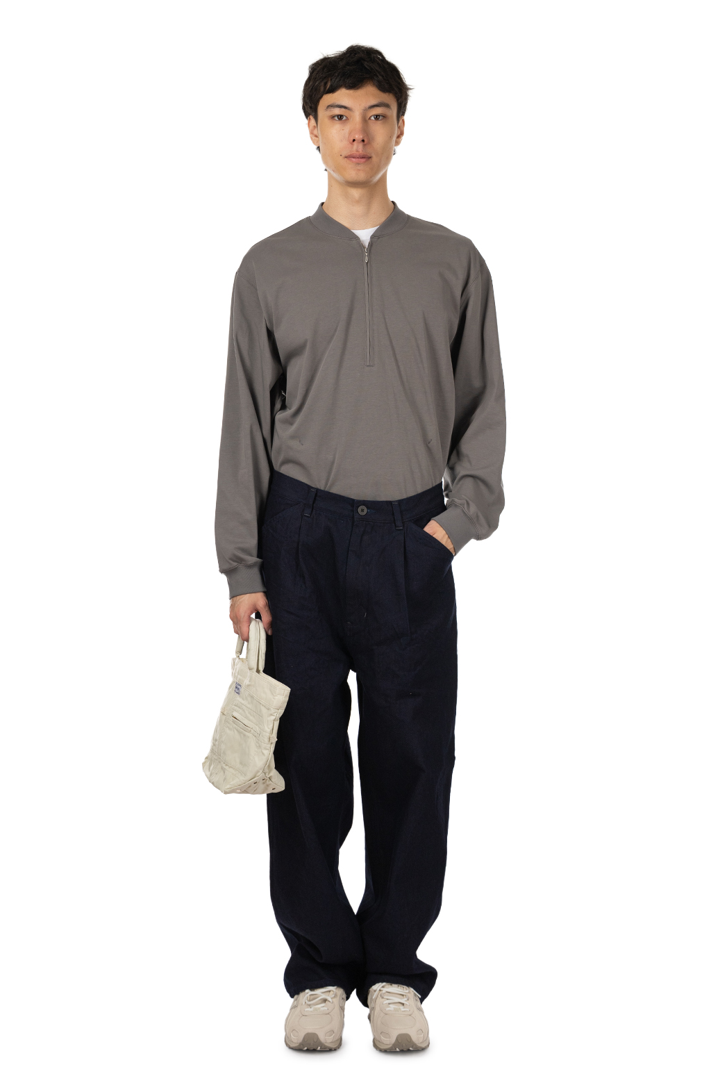 Still by hand | 12oz Denim 1 Tuck Pants - Dark Navy | Men | Blue Button ...